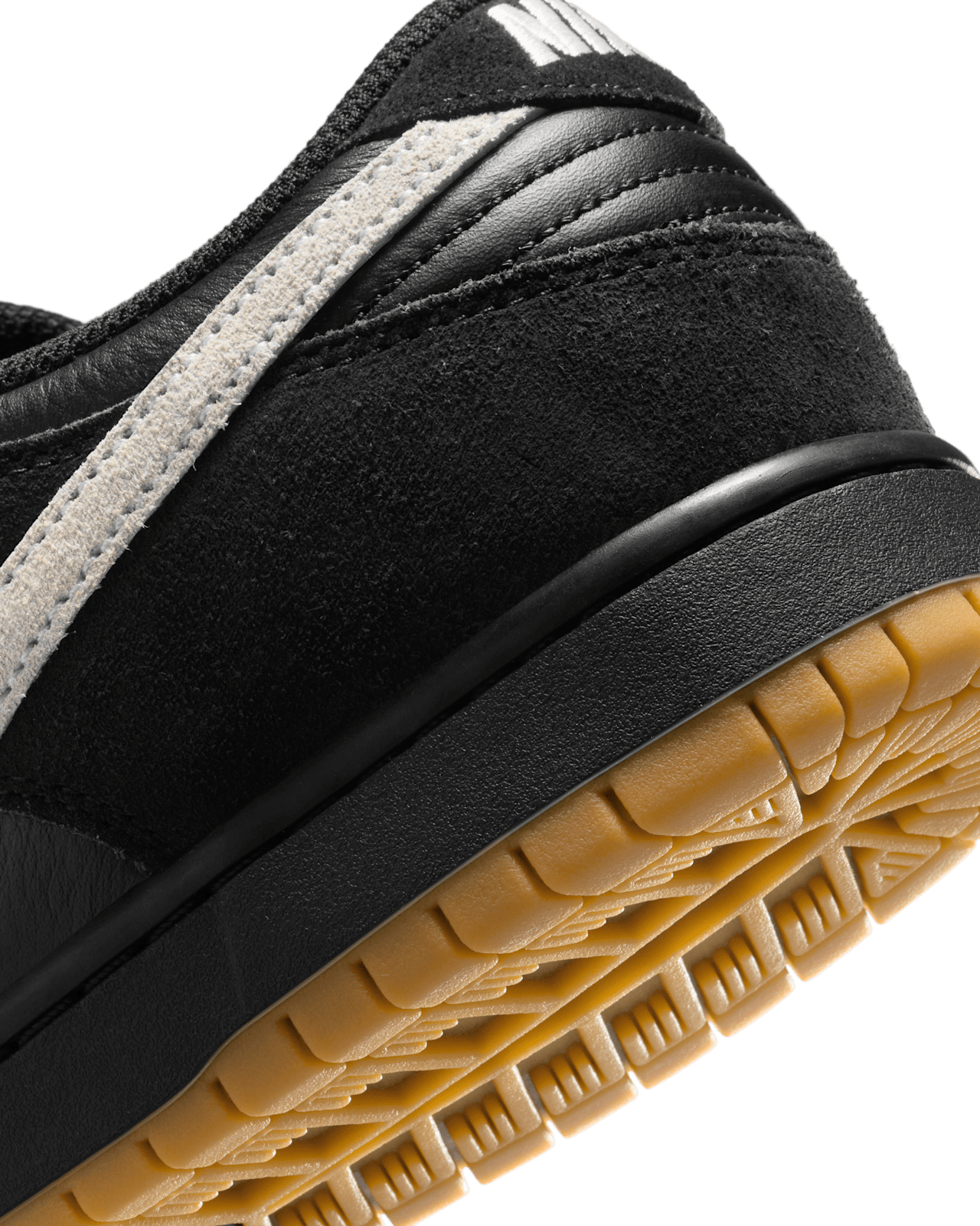 Nike SB Dunk Low Pro "Black and White" (HF3704-003) – Erscheinungsdatum. Nike SNKRS